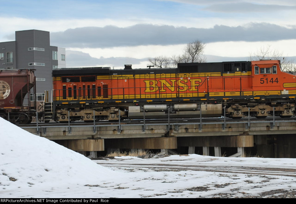 BNSF 5144